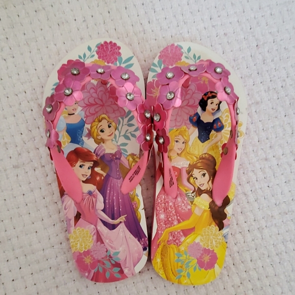 Disney | Shoes | Nwot Girls Disney Princess Pink Flip Flops | Poshmark